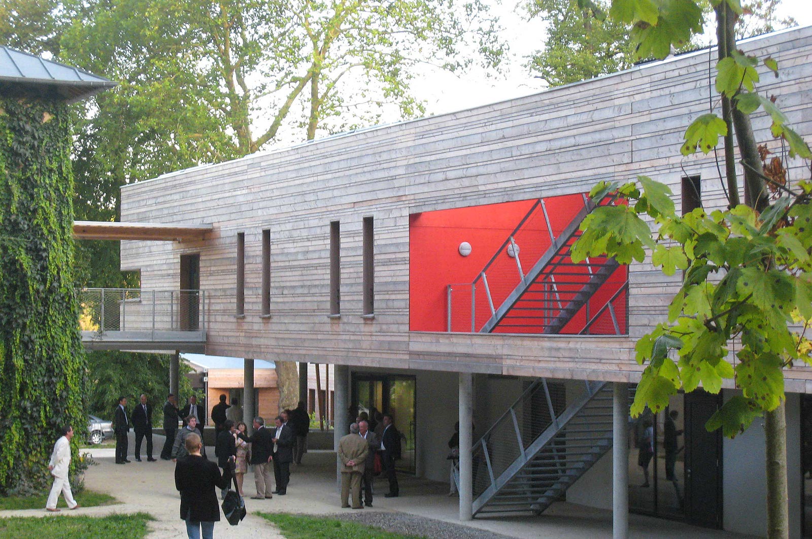 PÔLE DE RESSOURCES ENVIRONNEMENTALES - Morris & Renaud